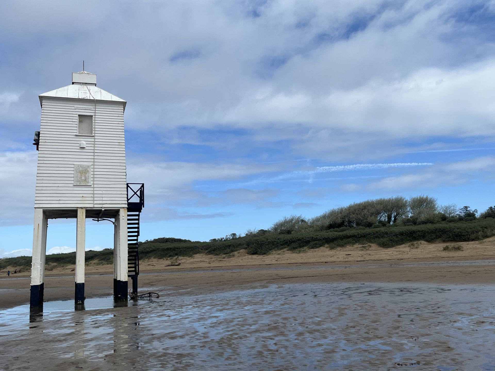 Burnham Lighthouse - Ramblers