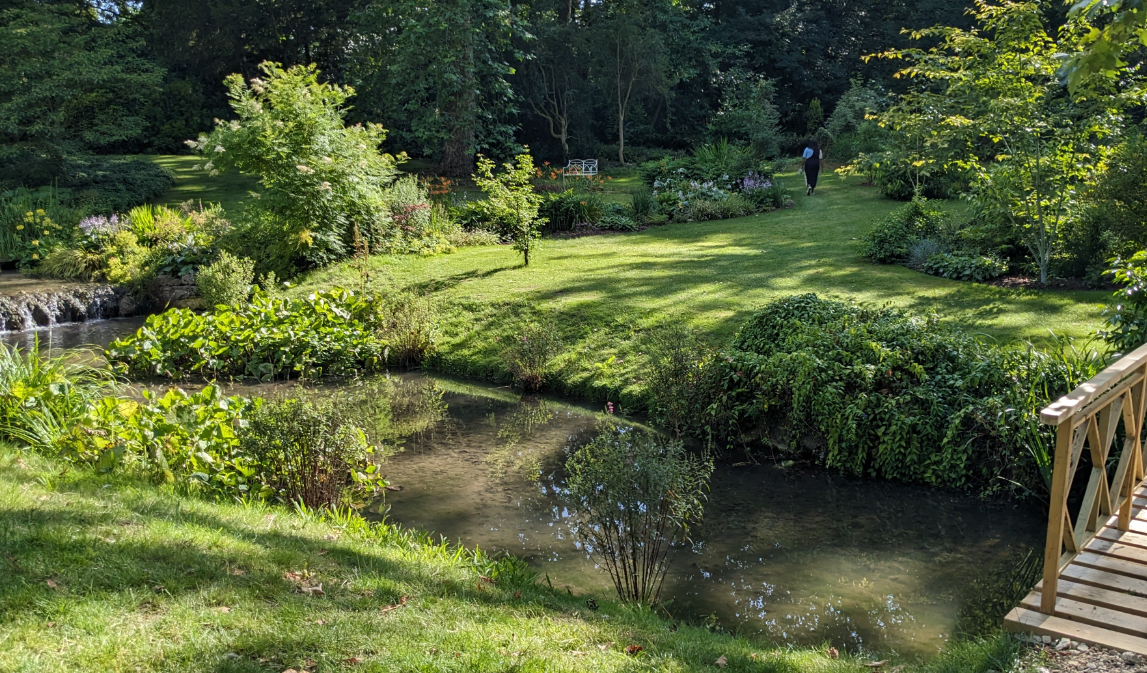 7.6 miles Adwell House Vintage Vehicle Show Walk 2 From Lewknor ...