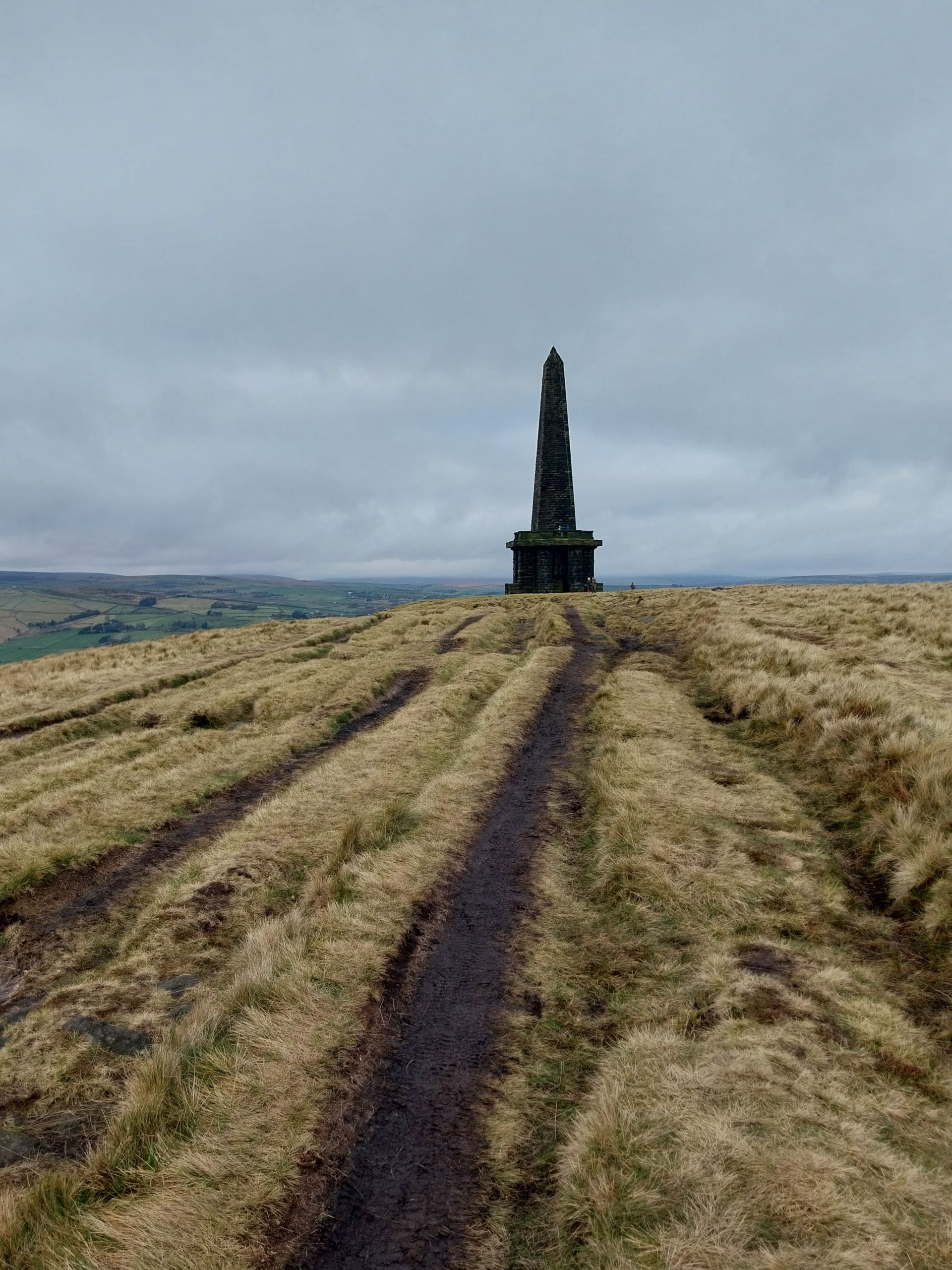 Stoodley Pike Summer (Todmorden Circular) - Ramblers