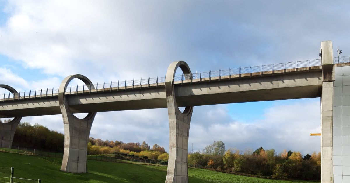 Falkirk Wheel to Rough Castle circular - Ramblers