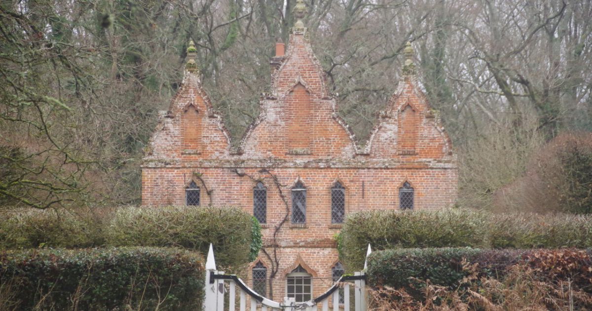 Odiham to Greywell - Ramblers