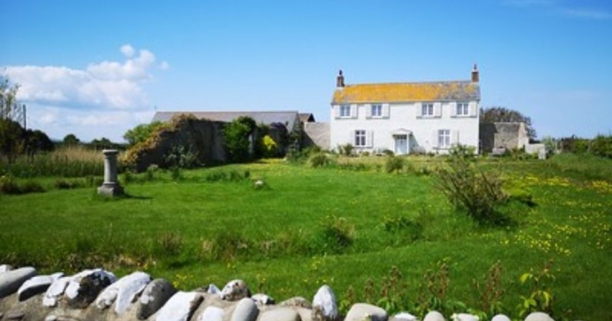 Combwich & the Hamlet of Steart. This walk must be booked with the ...