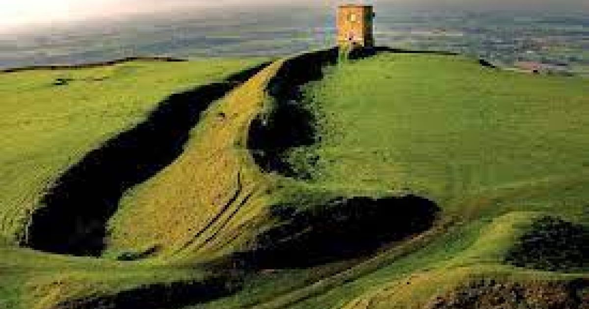 Elmley Castle and Bredon Hill - Ramblers