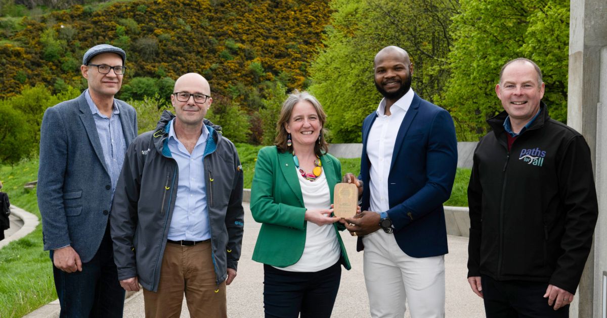 Diversity champion scoops top Scottish Walking Awards title - Ramblers
