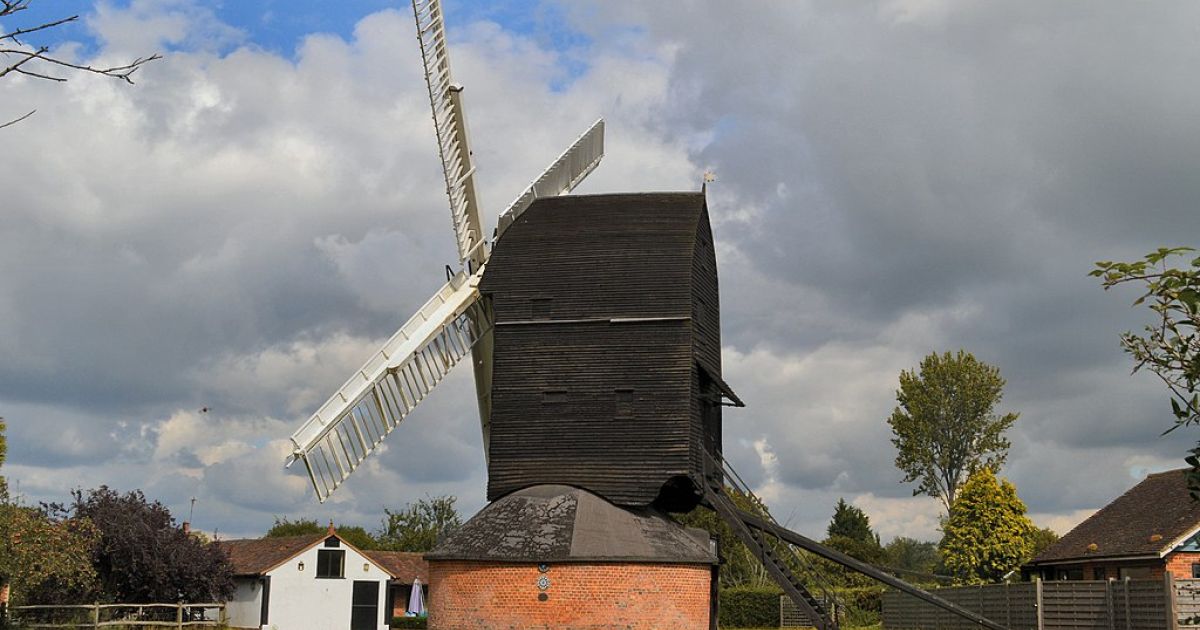 Outwood and its Mill - Ramblers