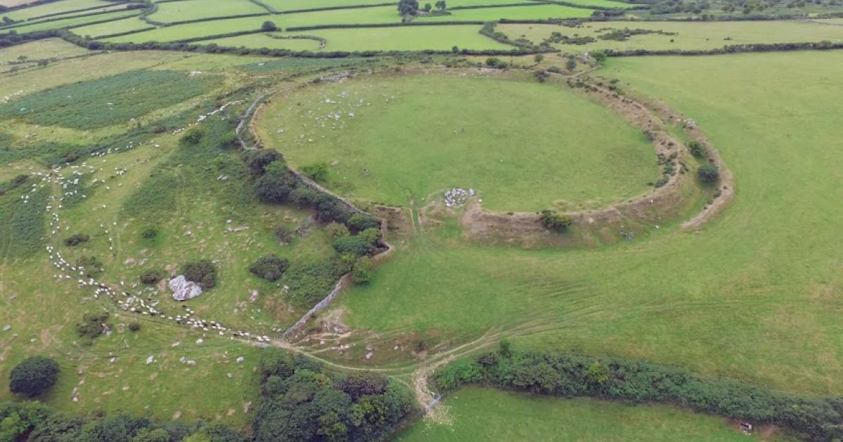 CARDINHAM BURY CASTLE CIRCULAR - Bookings Required - Ramblers