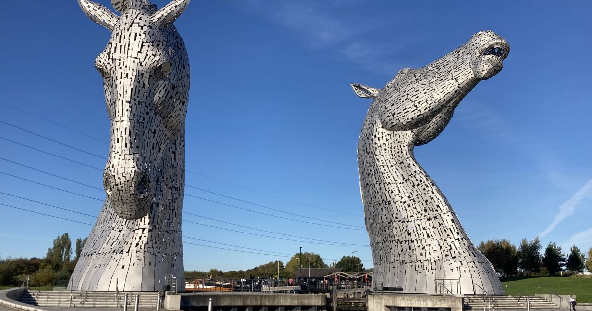 Kelpies and Callendar Park Falkirk - Ramblers