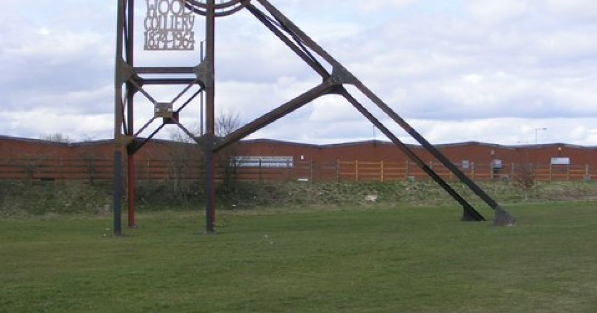 Ryder's Mere and the McClean Way (Walsall Wood, West Midlands) with ...