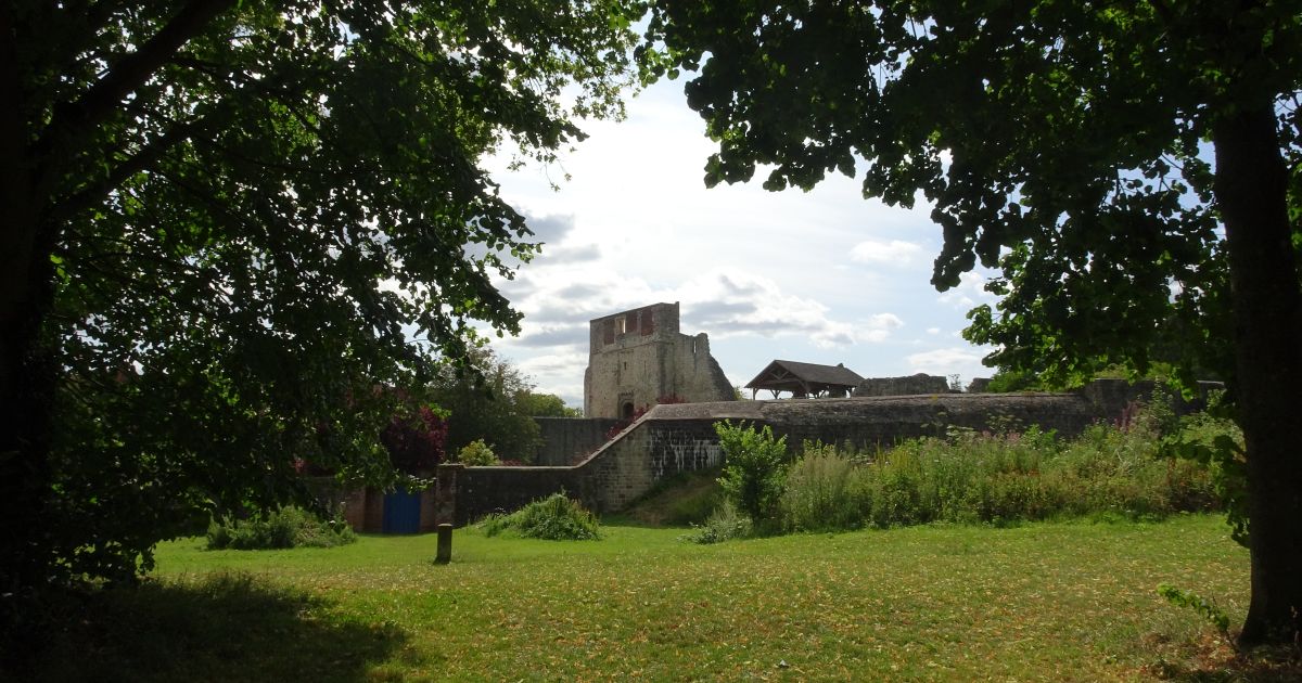 Farnham Park Circular - Ramblers