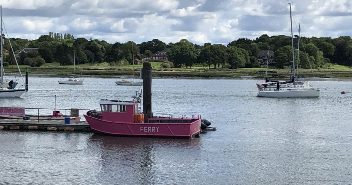Bursledon & pink ferry (local grade C) - Ramblers