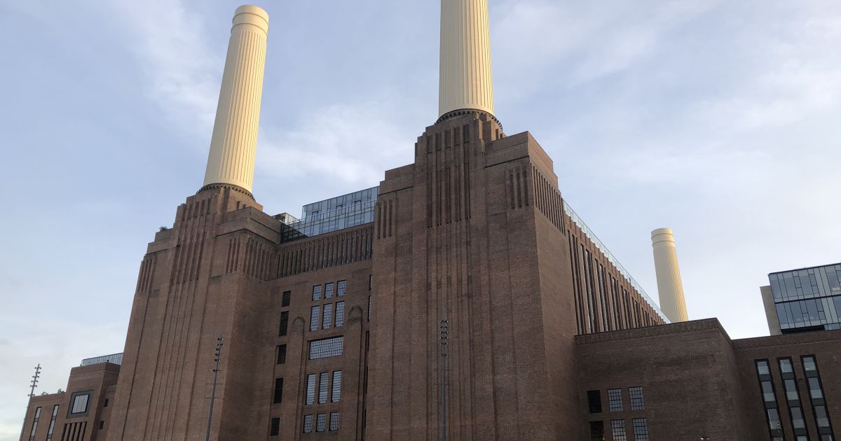 Earls Court to Westminster via Battersea Power Station - Ramblers