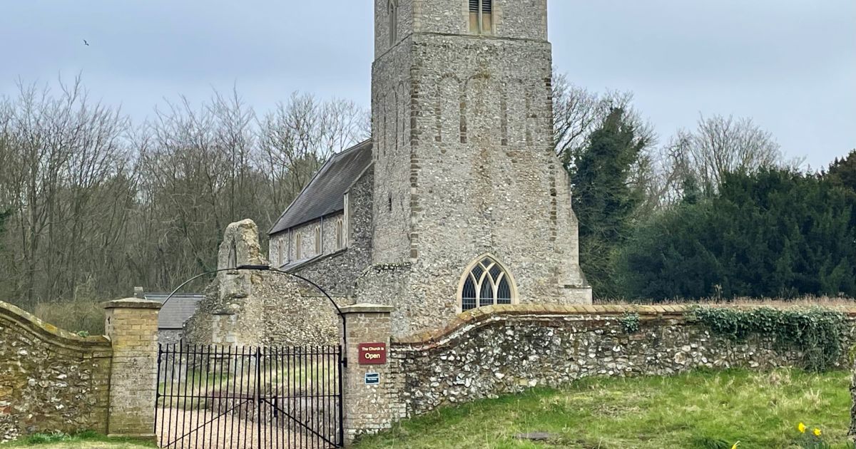 Flitcham & Appleton Farm (by permission) - Ramblers