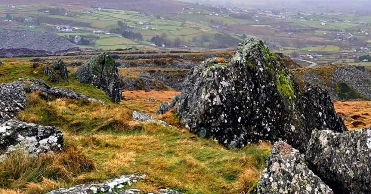 Rachels Famous Short Walks: Darwin's Rocks D 4 - Ramblers