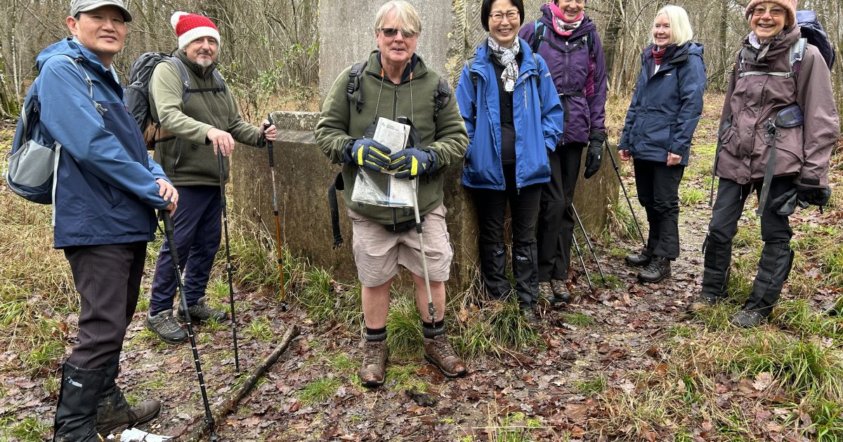 LONGPARISH (MURDER IN HAREWOOD FOREST) - Ramblers