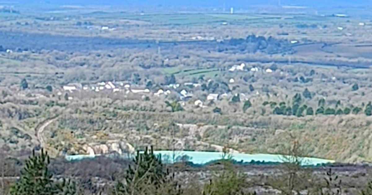 A STROLL FROM STENALEES AROUND SOME CLAY VILLAGES - All welcome ...