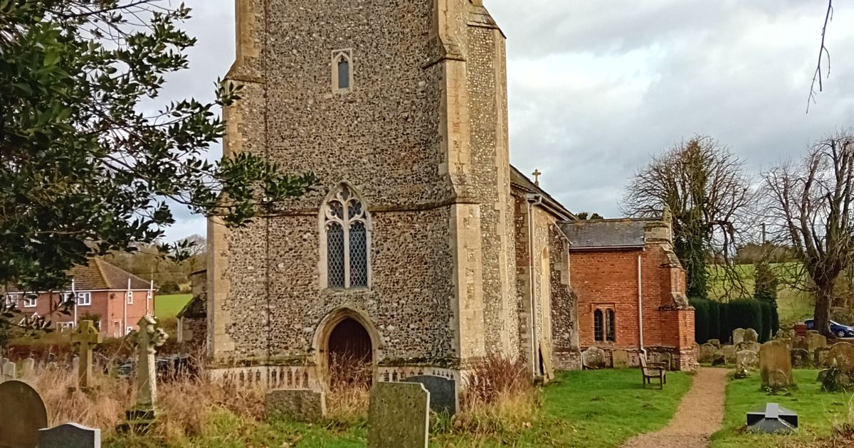Great Ashfield - Church and countryside. - Ramblers