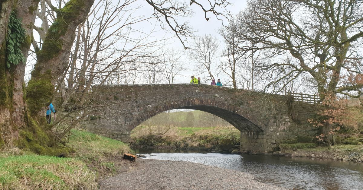 Straiton Monument Circle - Ramblers