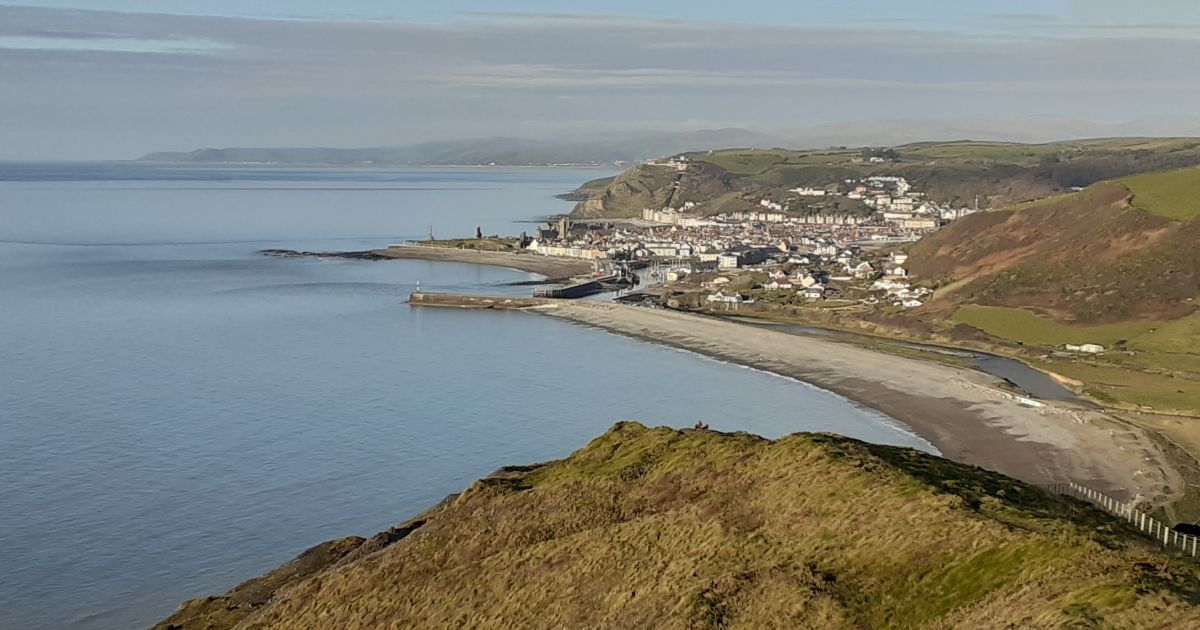 A geologically themed coastal walk to S of Aberystwyth. - Ramblers