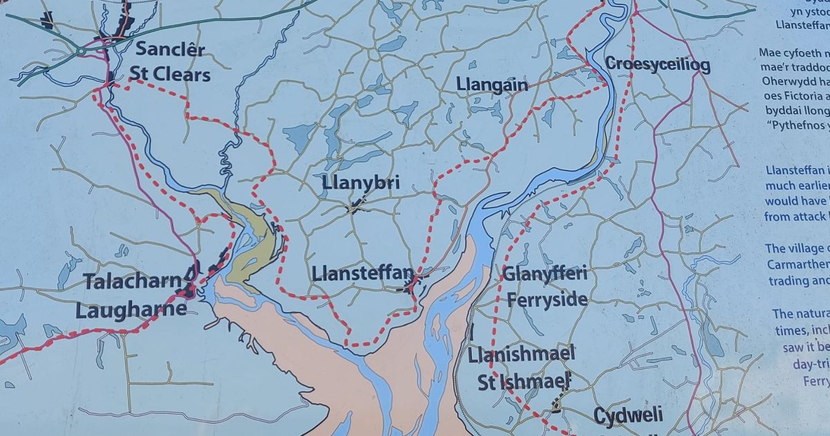 St.Cleares to Llansteffan part of the Welsh Coastpath - Ramblers
