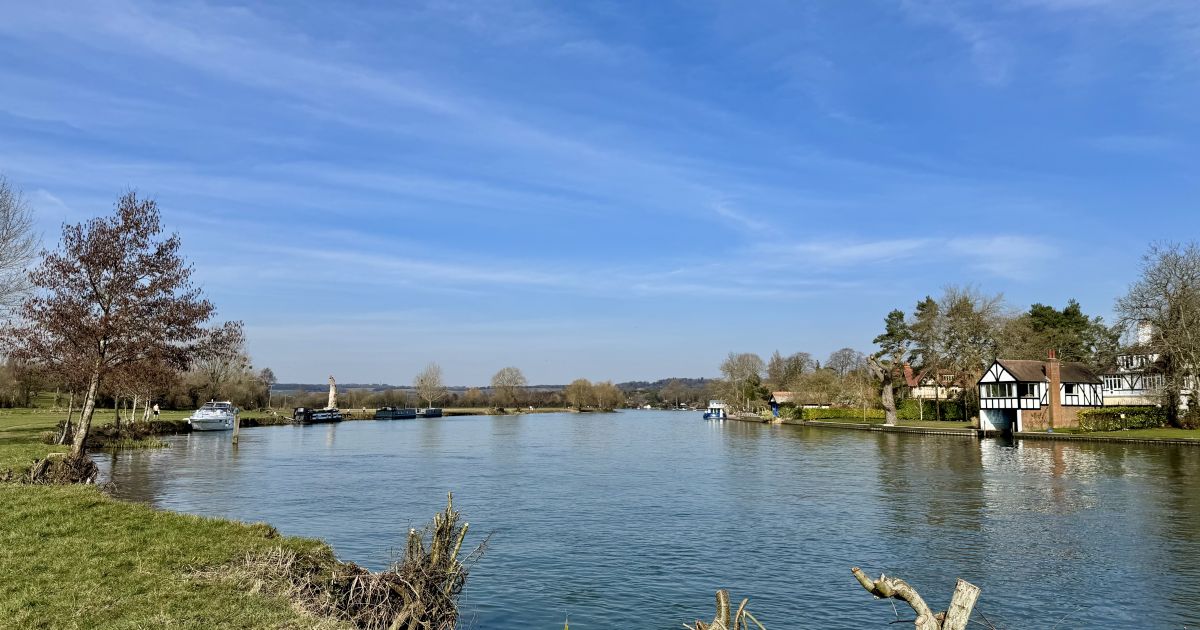 A Wind in the Willows Walk: Discover Cookham with Toad, Mole, Ratty and ...