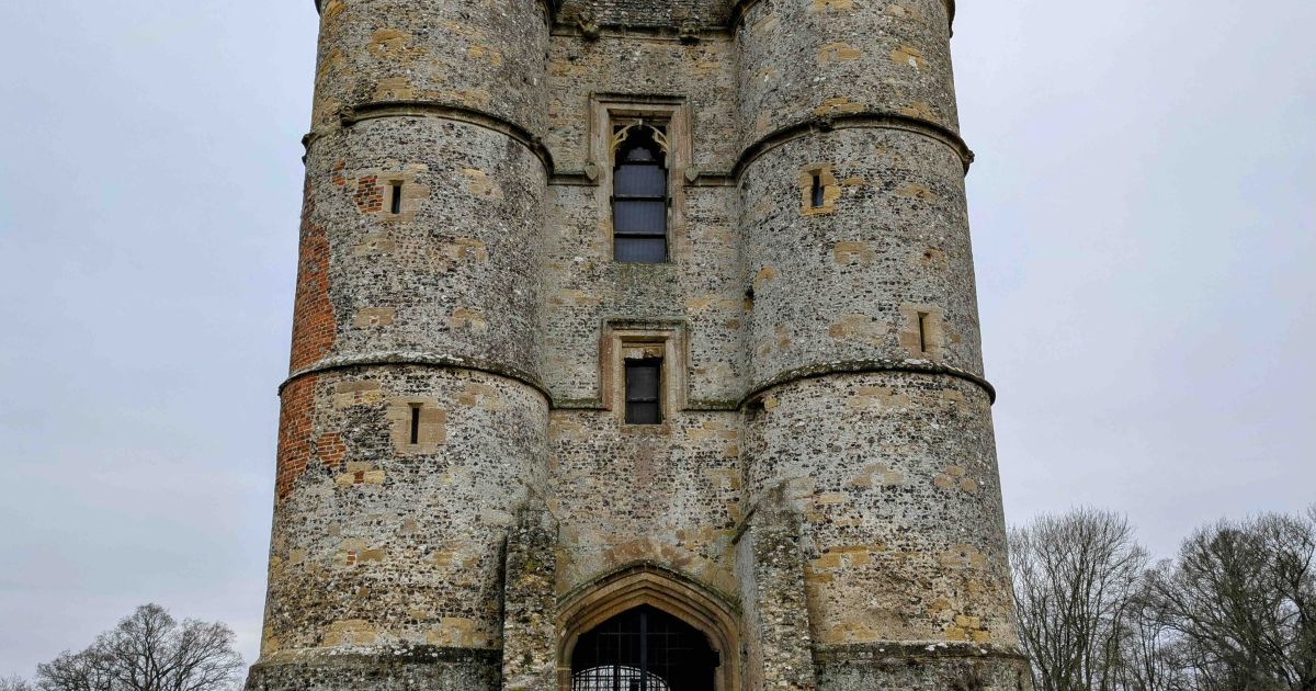 Soggy Boots & Siege Sites - Snelsmore Common & Donnington Castle - 8.5 ...