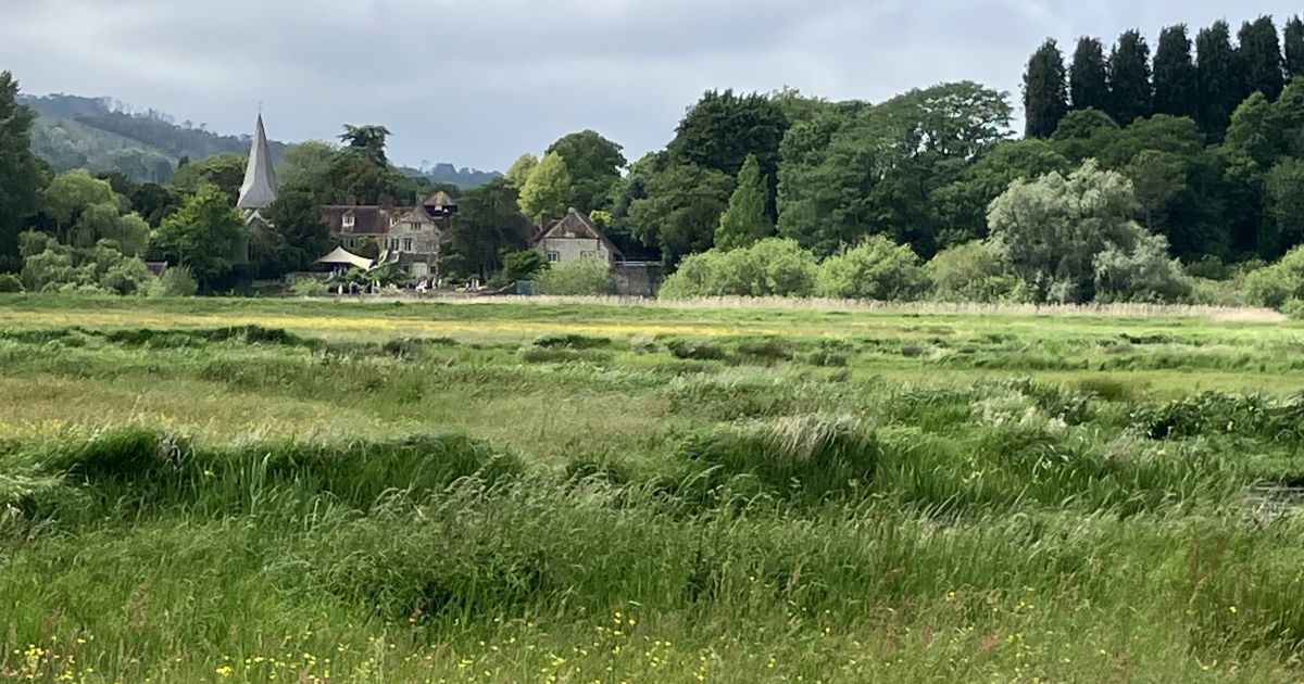Amberley to Burpham and Wepham and back along the river. - Ramblers