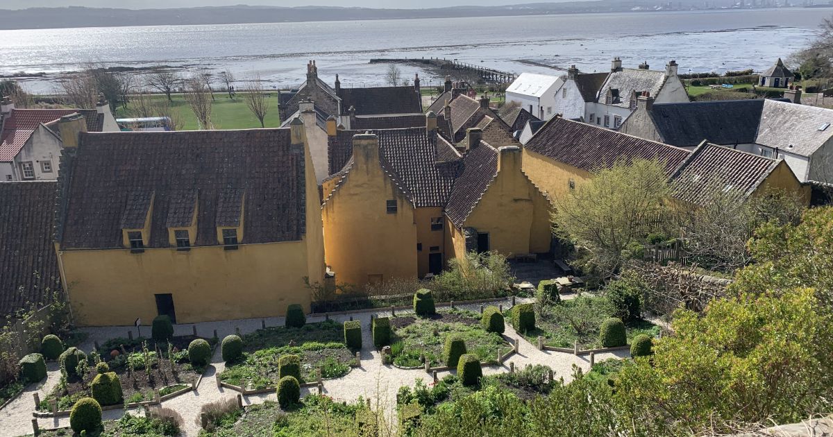 A tour of Culross and Preston Island - Ramblers