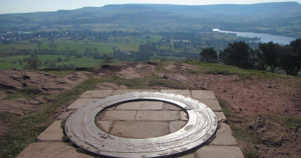 Chapel-en-le-Frith to Whaley Bridge via Eccles Pike - Ramblers