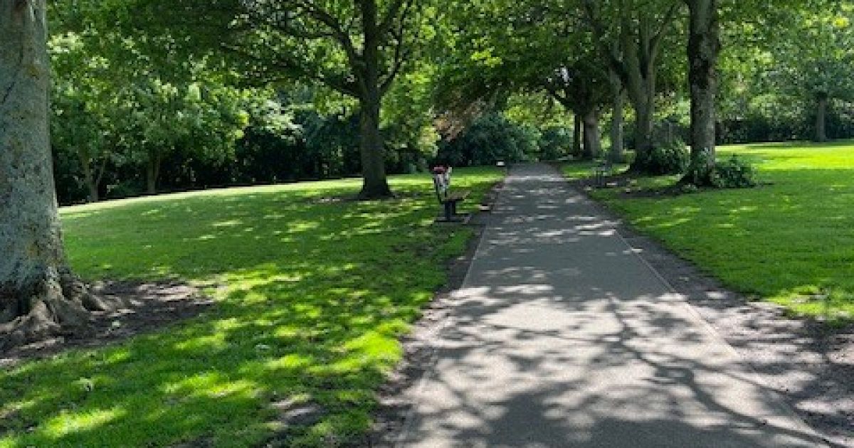 Irlam Station, Art and Linear Parks, Old River Irwell, Princes Park ...