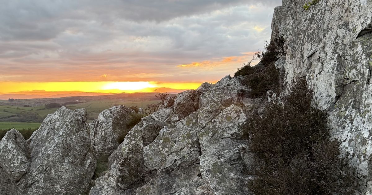 Nipstone Rock - Evening Walk - Ramblers