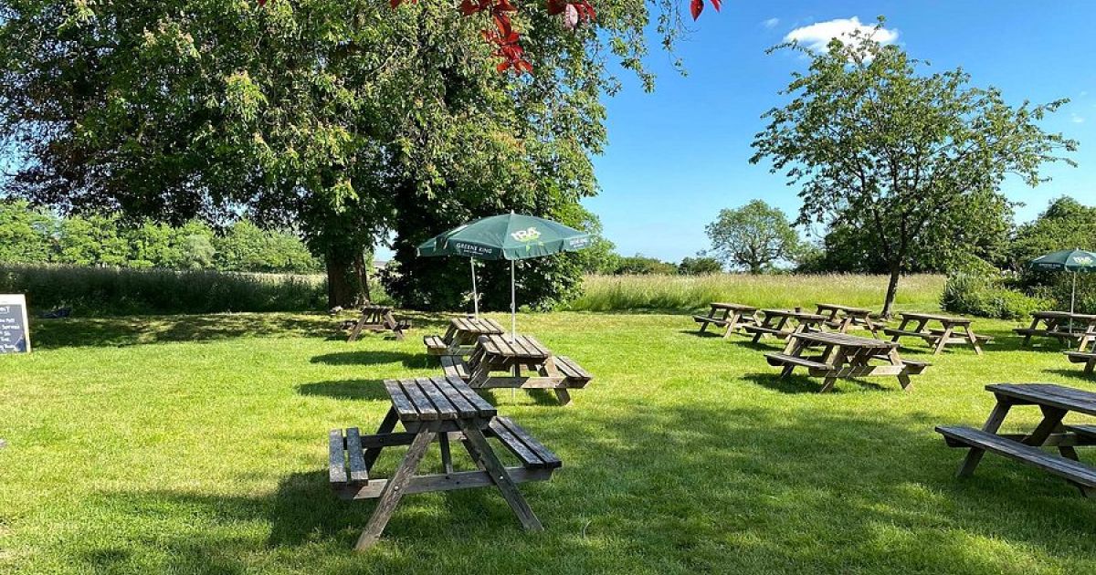 Great Chishill and the highest point in Cambridgeshire - Ramblers