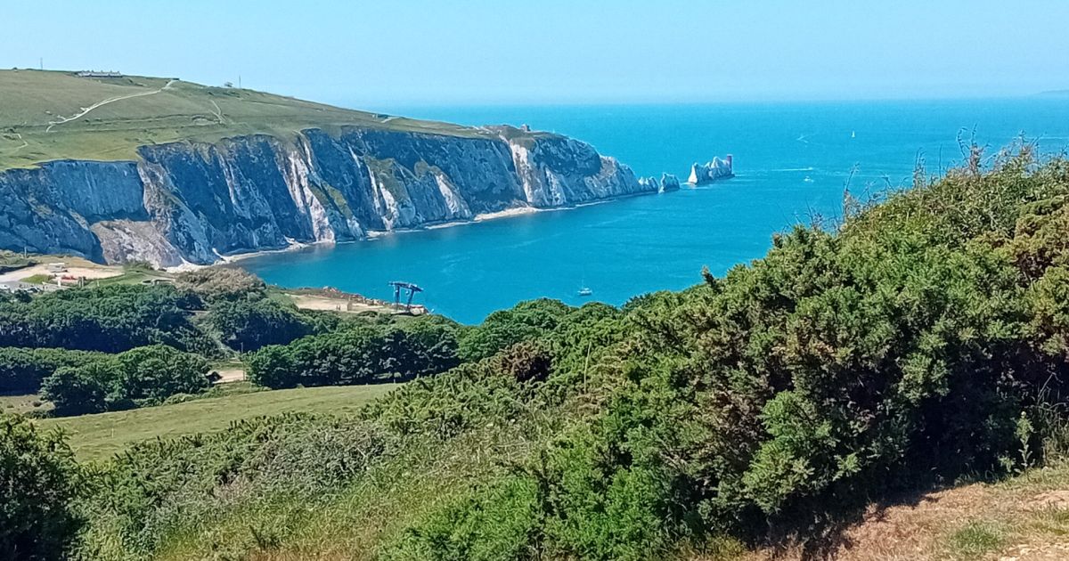 UPDATED : Reverse Island Part 4 - Colwell Common to Compton - 10 miles (or 6.8) 10.15am start ...