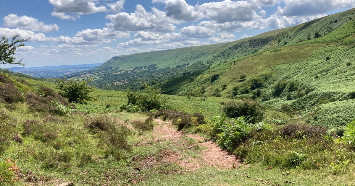 Hay Bluff, Cat's Back and the Olchon Valley - Ramblers