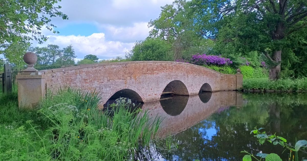 Barley Mow to Tundry Pond - Ramblers