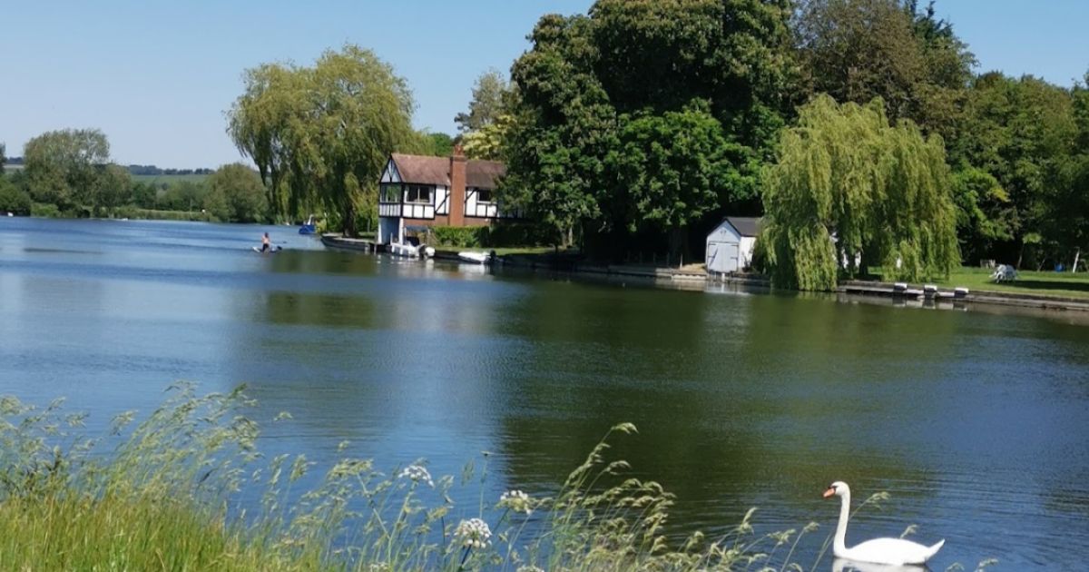 🌿 Thames Path Meander: Meet in Marlow, Walk from Maidenhead - Trains ...