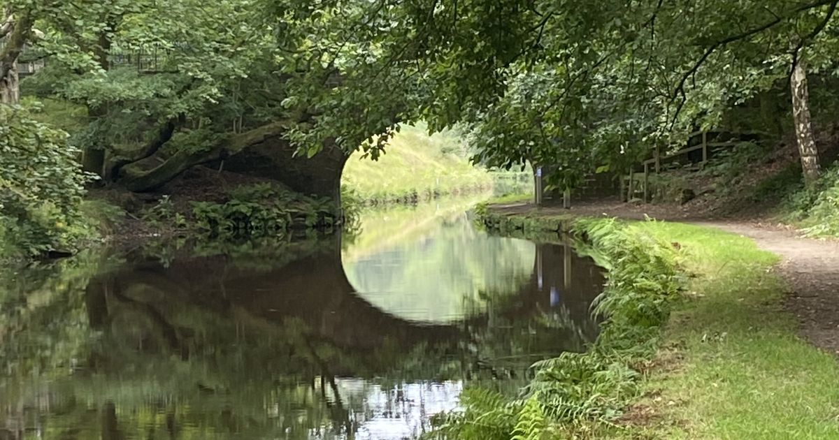 Short walk from Walsden to Todmorden - Ramblers