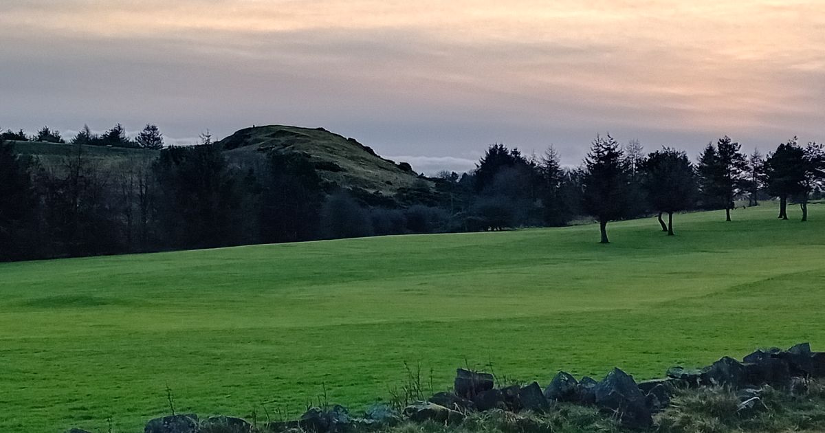 Dechmont Law & UFO Trail Evening Circular - Ramblers