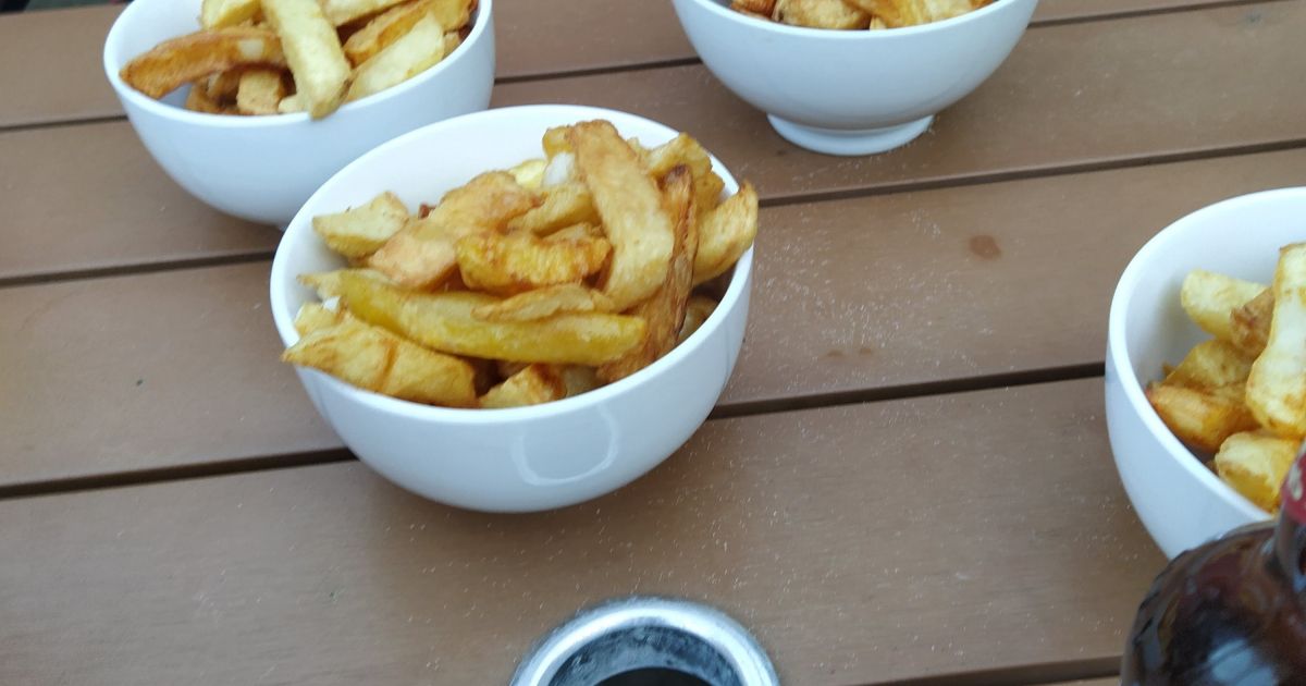 BNO - Turweston Airfield Sloes and Lunch - Ramblers