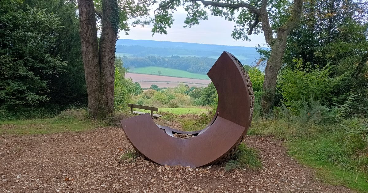 Newlands Corner, Silent Pool and St Martha's Hill Circular - Ramblers