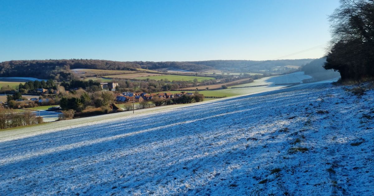 Saunderton valley from Bradenham - Ramblers