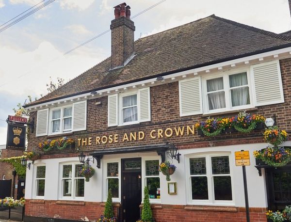 Boston Manor - nature reserves, canal, river, historic house. - Ramblers